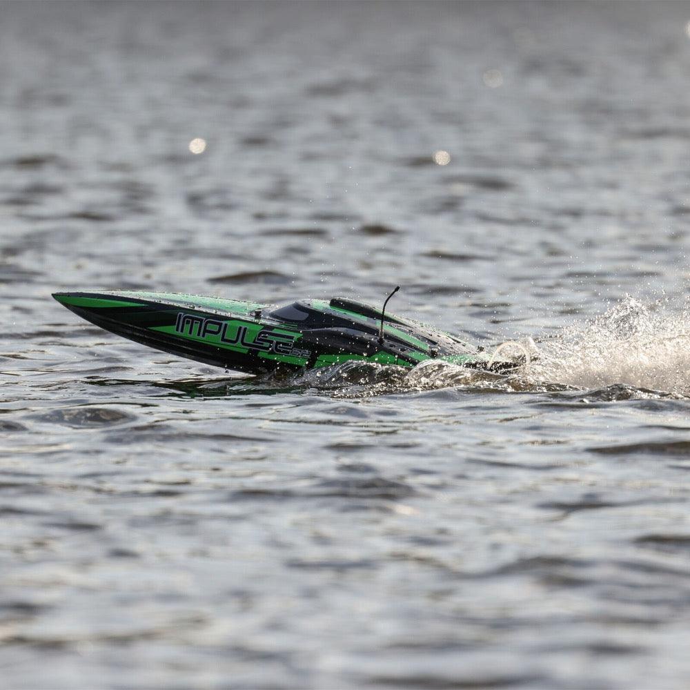 Pro Boat Impulse 32 RC Boat with Smart Technology Black / Green ...