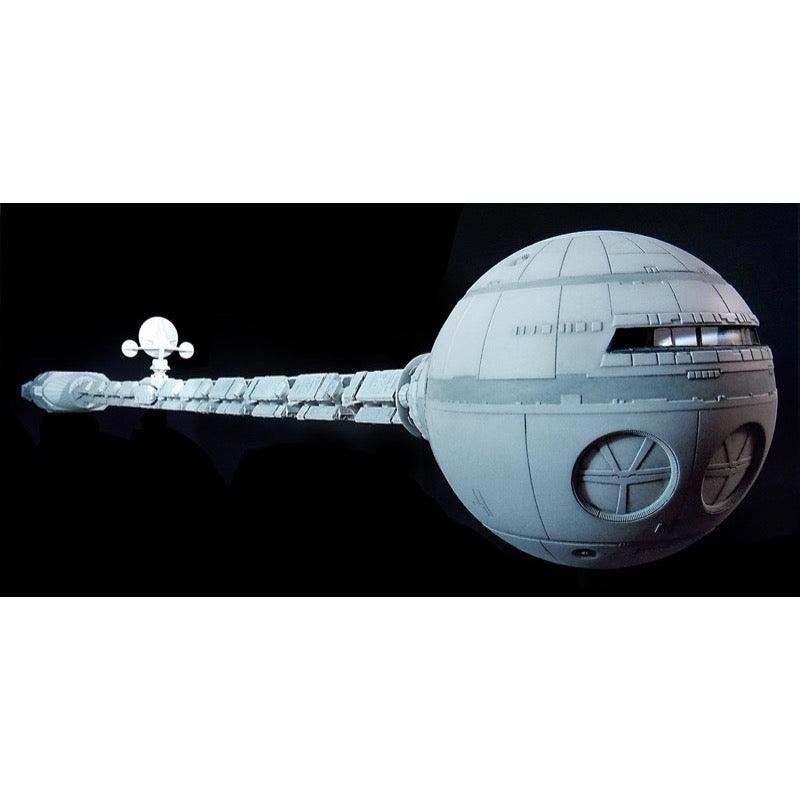 Moebius 2001-3 1/144 2001 A Space Odyssey Ship USS Discovery One ...